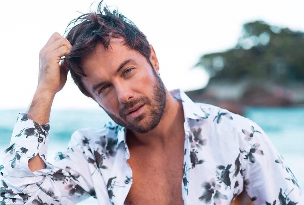 Ator Kayky Brito é atropelado no Rio de Janeiro; estado de saúde é ...